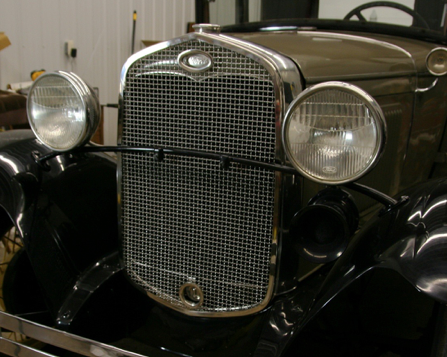 Using a radiator fin comb to fix rock damage